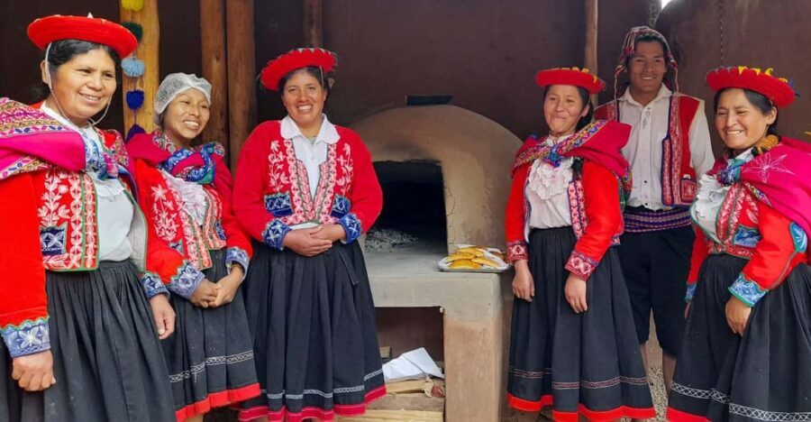 Cusco: Alpaca therapy and healing with clay - Analyzing the Value