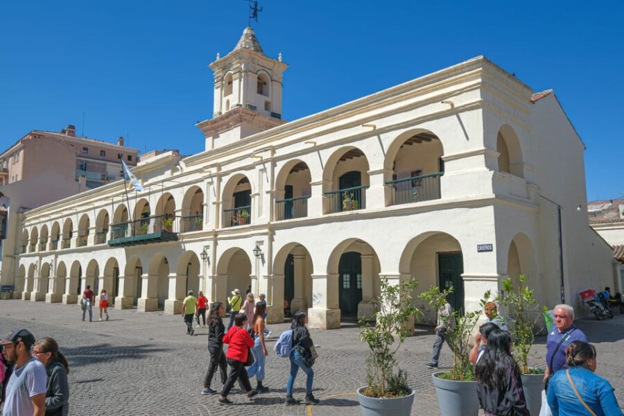 Discover Salta and enjoy the city with a photojournalist - Who Should Consider This Tour?