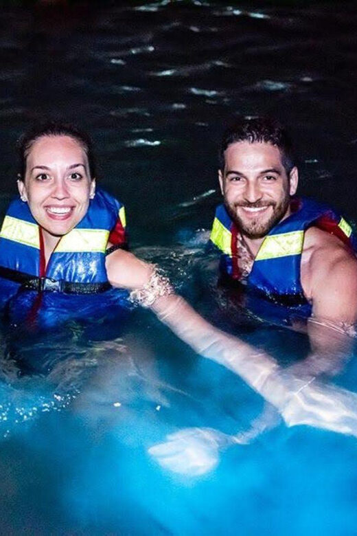 Enjoy the beach at Barú: Aviary + bioluminescense plankton - What’s Included and What’s Not