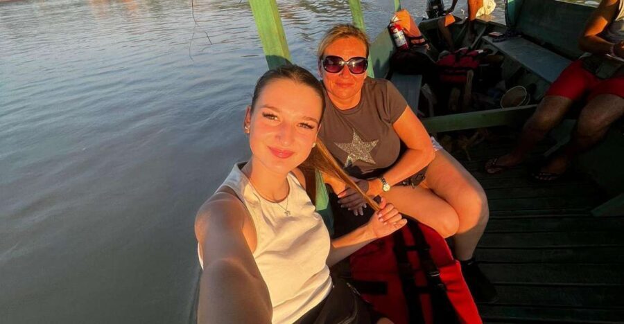 Excursion 2 days/1 nights in the jungle: Tambopata - The Second Day: From Lake Sandoval to Return