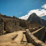 From Cusco: Machu Picchu Day Tour from/to Ollantaytambo - Guided Tour: Unlocking the Secrets of the Lost City