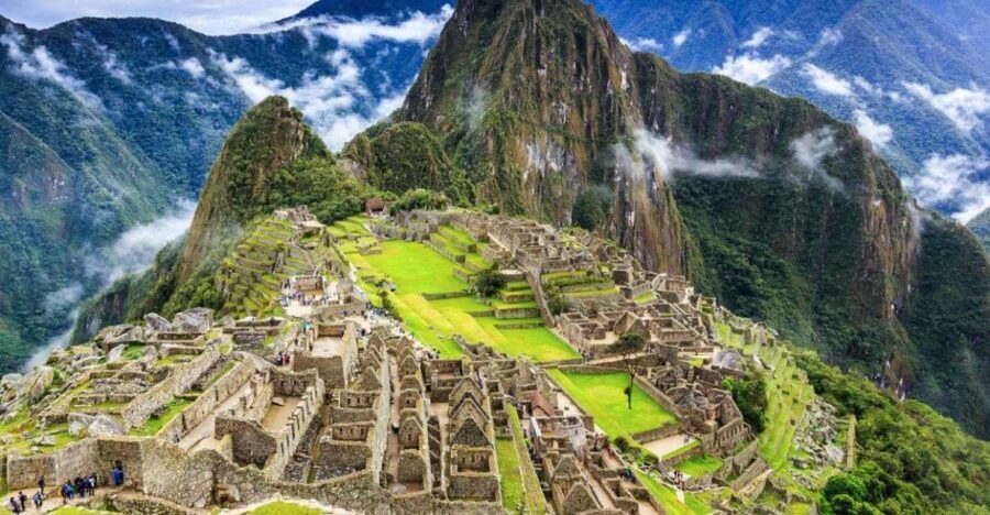 From Lima:Explore Lima,Cusco and Machupicchu in 6 days -Peru - Transitioning from Coast to Highlands: Cusco and Its Wonders