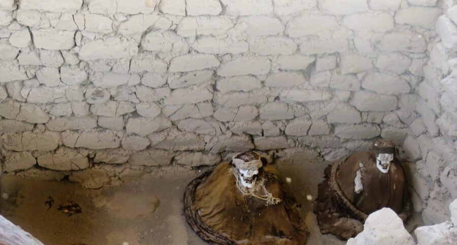 From Nazca: Chauchilla Cemetery Tour and Artisans Workshop - The Fun of Walking Among Tombs