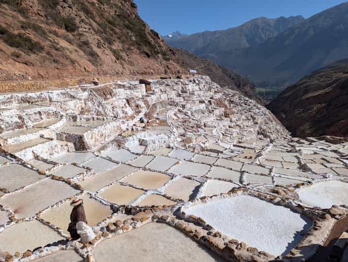 From Ollantaytambo:Moray, Salt Mines, Chinchero end in Cusco - Exploring the Day Step-by-Step