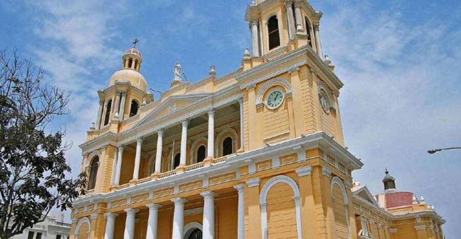 From Trujillo: Temple of the Moon and Sun and Chan Chan - Detailed Insights and Practical Considerations