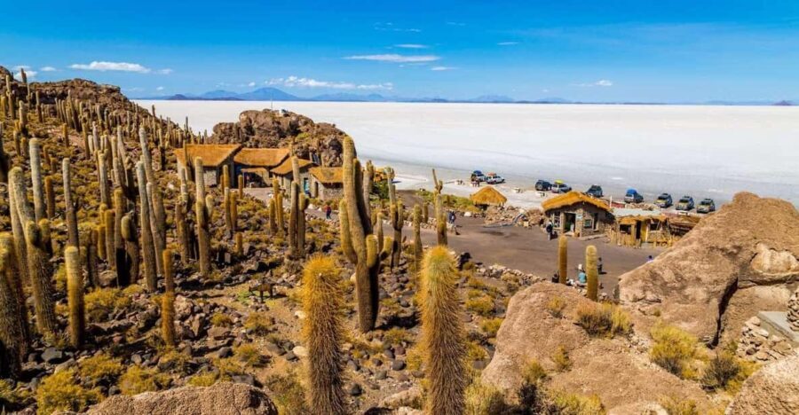 From Uyuni: Uyuni Salt Flats Tour + Photoshoot + Sunset - Transportation & Group Size