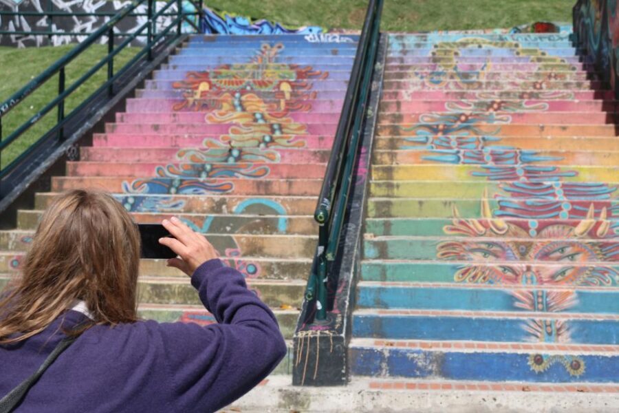 Graffiti Tour in La Candelaria Bogotá with Transportation - The Itinerary Breakdown