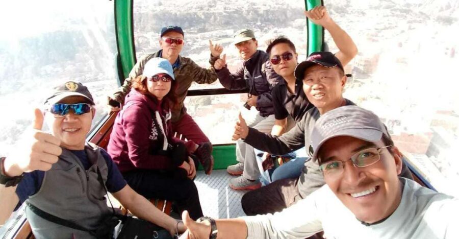 La Paz: Cable Car Ride Tour with Food Tasting - Moon Valley: An Otherworldly Stop