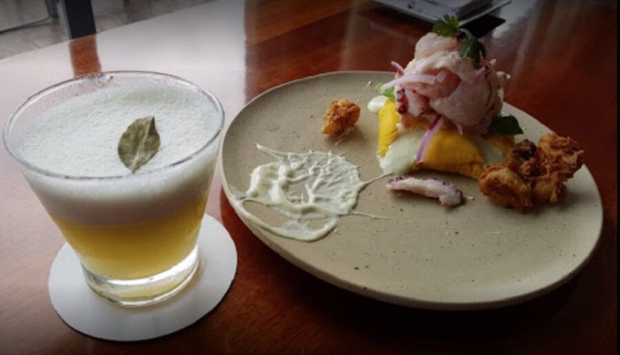 Lima: Demo Cooking Class with Lunch at Cala Restaurant - Savoring the Flavors