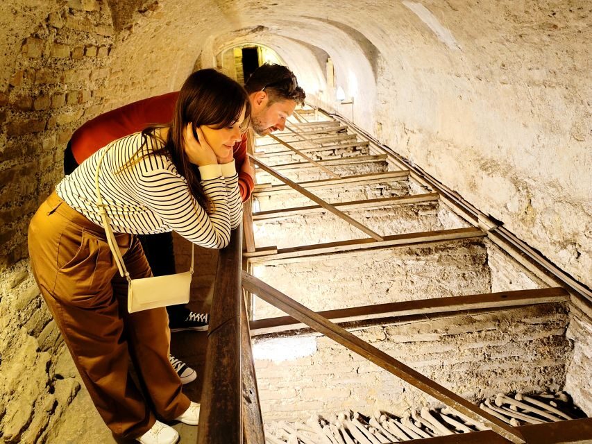 Lima: Pachacamac Complex+ City tour & Catacobms+ Local Lunch - Evaluating the Value