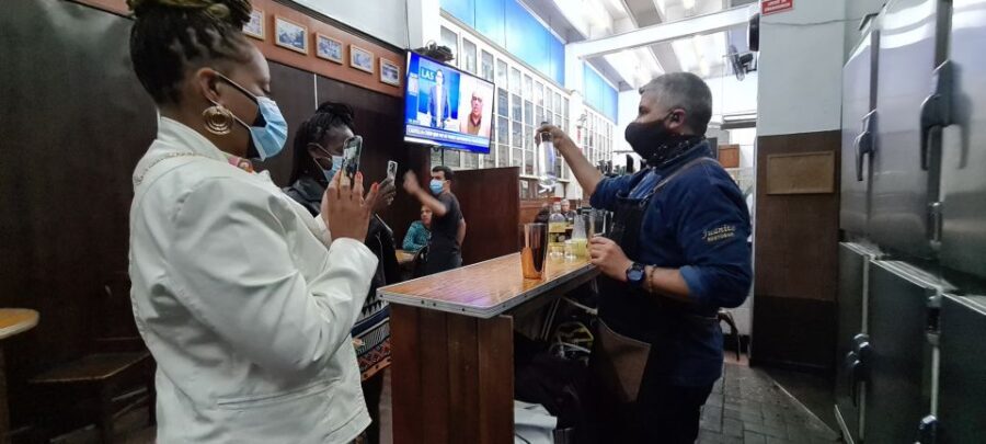 Lima: Sightseeing Bike Tour with Food and Drink Tastings - Exploring Lima on Two Wheels: A Practical Overview