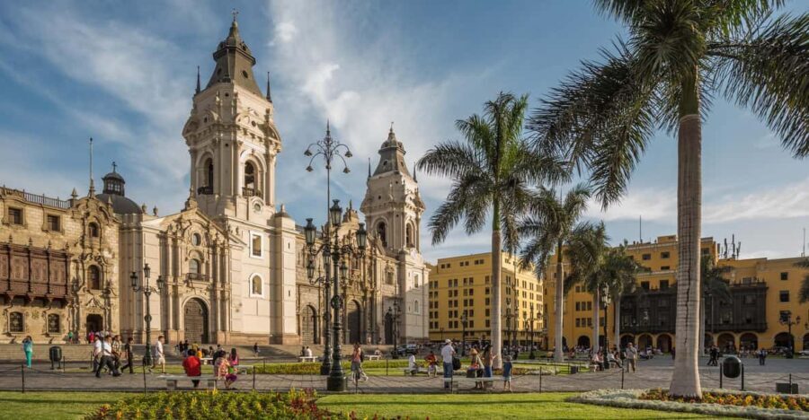 Lima's Vibrant Heritage: Exploring the City's Landmarks - Practical Details and What to Expect