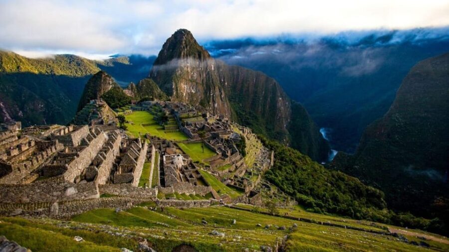 Machu Picchu Full Day (By Train) - Exploring Machu Picchu: Guided Tour and Free Time