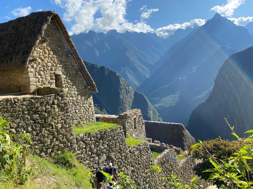 Machu Picchu: Group Guided Tour