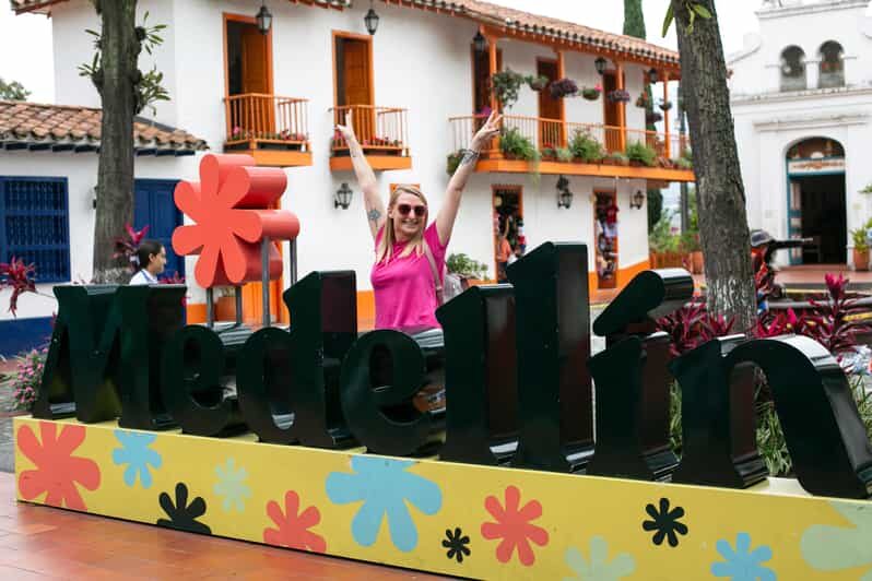 Medellin & Guatape: Three days of tour experience and magic - What Travelers Say