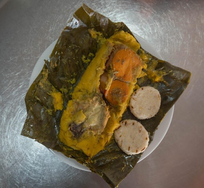 Medellín: Guided Street Food Tour with Tastings (El Poblado) - What Travelers Say