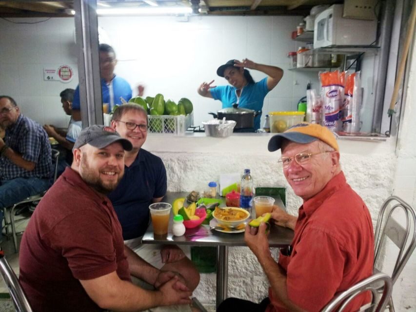 Medellin: Markets of Medellin Private Tour - First Stop: Central Mayorista de Antioquia