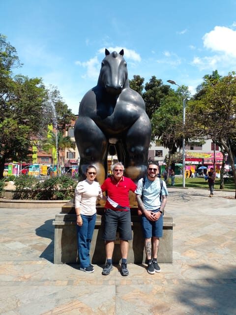 Medellin: Pablo Escobar y City Tour privado. 2 tours en 1 - Analyzing the Tour’s Value and Practical Considerations