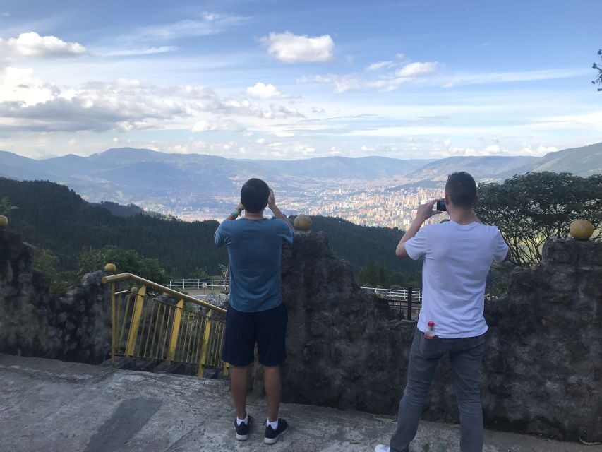 Medellín: Private Pablo Escobar Tour with Cable Car Ride - What Sets This Tour Apart?