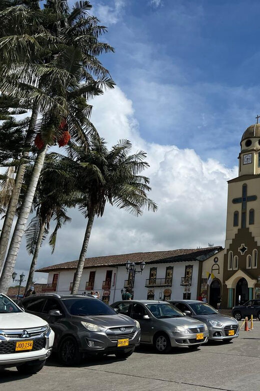 PEREIRA/ARMENIA: FULLDAY TRANSFER SALENTO+ FILANDIA + COCORA VALLEY - What You Can Expect from This Full-Day Adventure