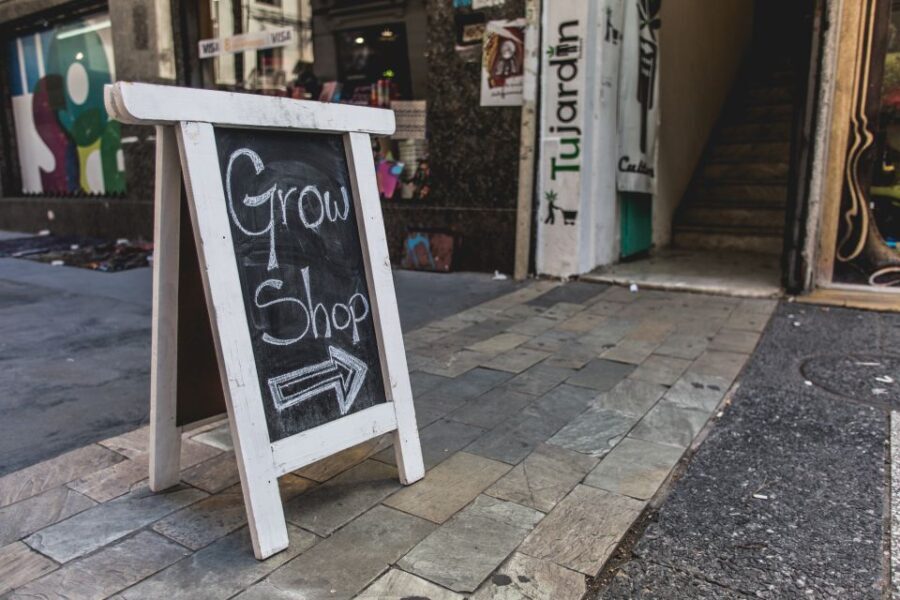 Private Fullday Trip to Montevideo from Buenos Aires - Final Thoughts: Who Is This Tour Best For?