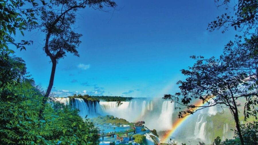 Private Iguaçu Falls: Explore Brazilian and Argentine Side - What’s Included and What’s Not