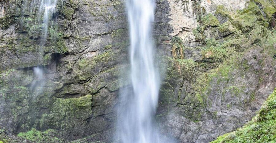 Rappelling at the Písac waterfalls - Practical Tips for Your Písac Waterfalls Rappelling Adventure