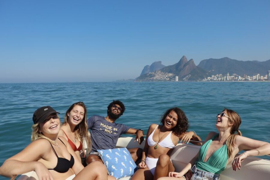 Rio de Janeiro: SpeedBoat Tour - Beach Tour with Beer - Who Should Consider This Tour?