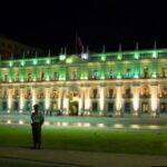 San Cristobal Hill Night Tour with Dinner Show - Transportation and Group Size
