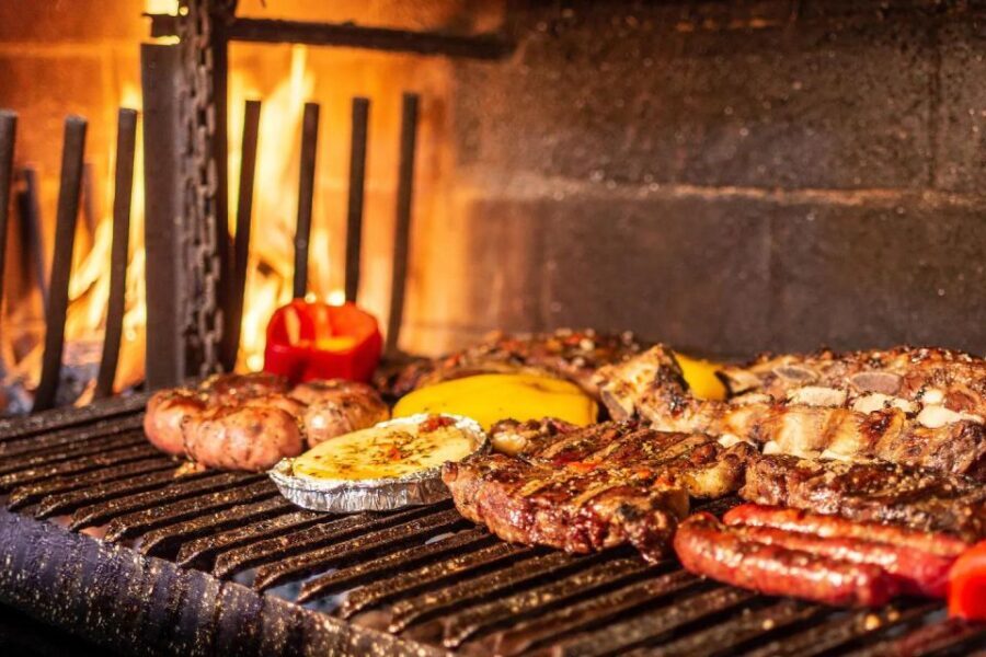 Secrets of Asado in Buenos Asado, BBQ and Dinner - The Group & Interaction