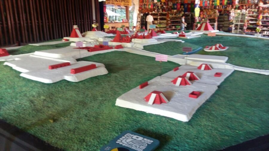 Tikal Guatemala - Exploring Tikal: A Site of Wonders