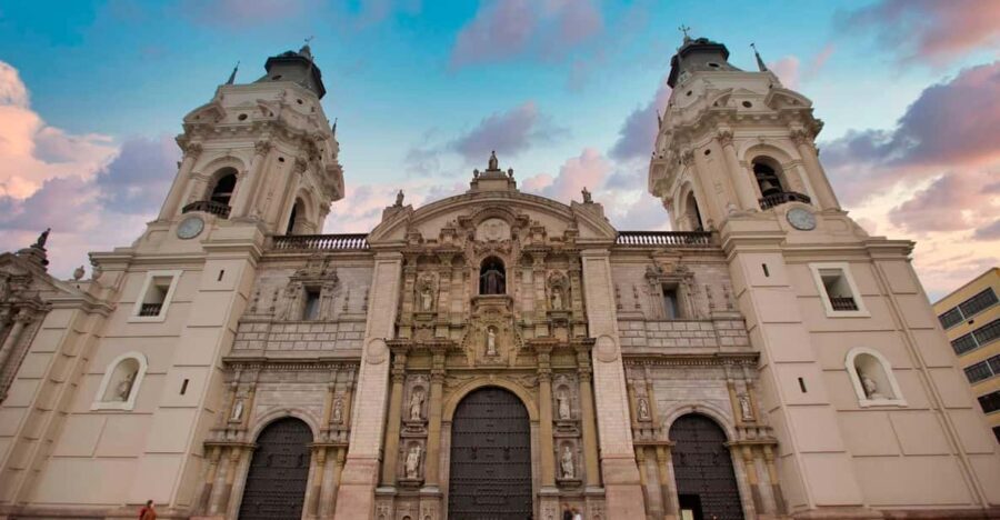 TiticacaLake & MachuPicchu 10days 9 nights | All included - What Sets This Tour Apart