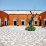 Walking tour in the Historic Center of Arequipa - Visiting Alpaca World and the Camelid Zoo