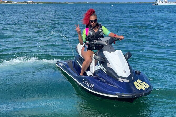 2 in 1 Clear Kayak Photoshoot and Jetski Rental Bundle Package - What’s Included and What’s Not