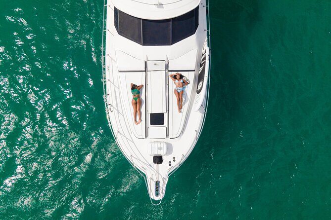 4-Hours Private Luxurious Yacht Snorkelling and Paddle Surf - Snorkeling and Water Activities