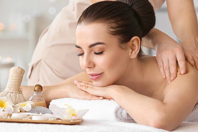 60 minute Relaxing Beach Swedish Massage in Marigot Bay - What’s Included and What’s Not?