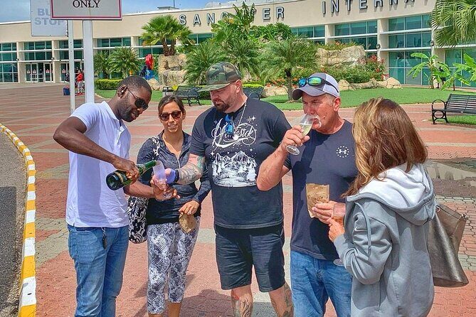 A "Private" Airport Transfer to RIU PALACE AQUARELLE - FAQ