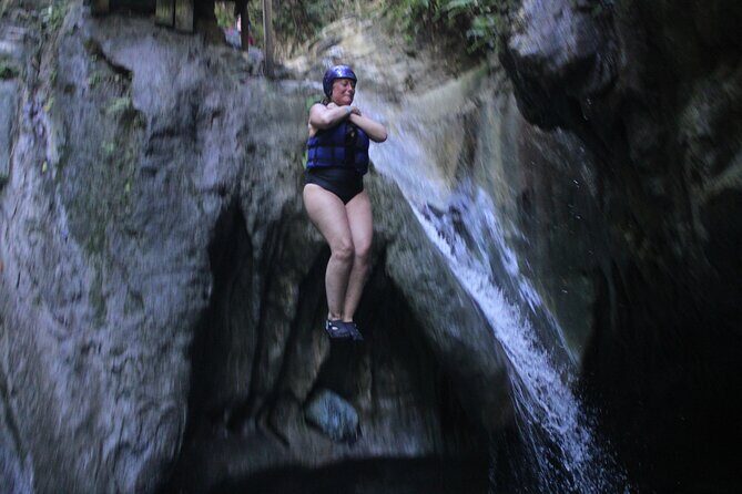 A Splash of Adventure: 27 Pools for Cruises, Hotels and Airbnb. - The Itinerary: What to Expect