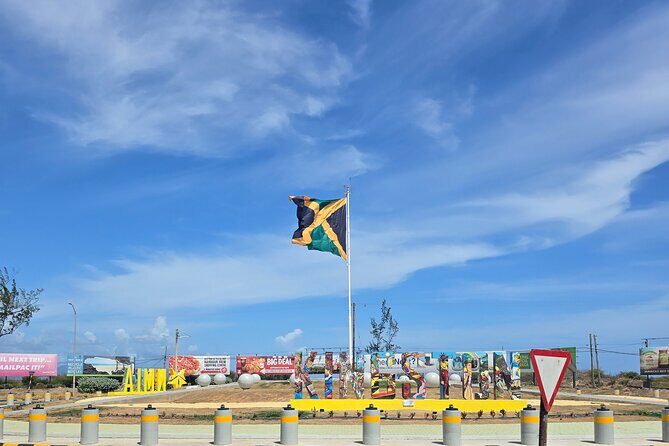 Airport Transfer from NMIA to Hotels in Kingston - The Experience from the Travelers Perspective