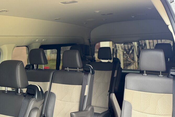 Arrive in Style Montego Bay Roundtrip Transfer - The Practicalities: What You Need to Know