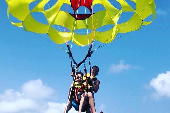 Aruba Parasailing with Unparalleled Views - Authentic Feedback from Travelers