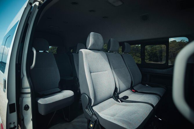 Aruba Private Van Airport Transfer (Max 5) - Detailed Breakdown of the Experience