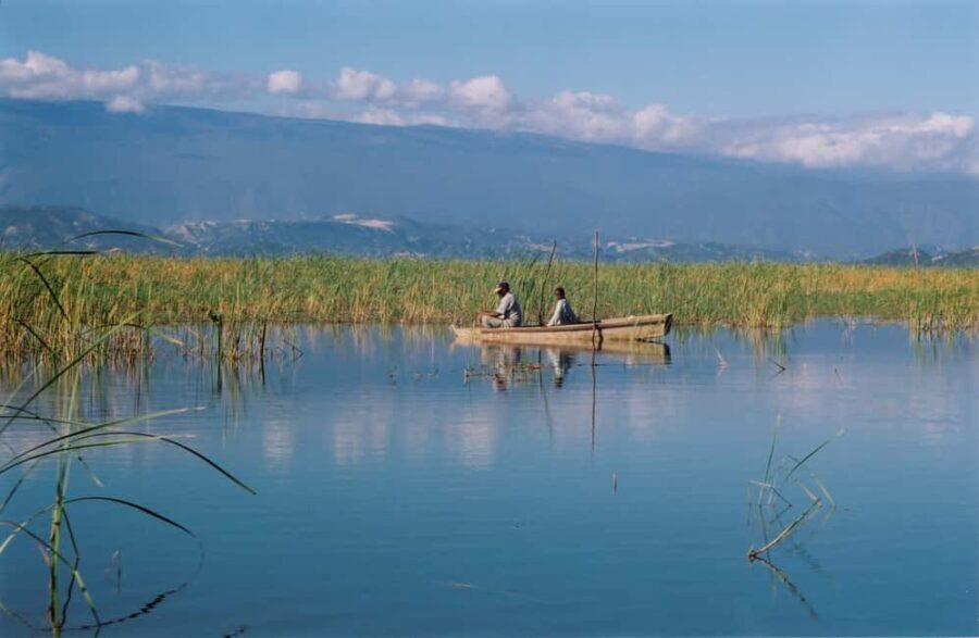 Barahona: Lake Enriquillo Discovery Tour - Transportation, Timing, and Group Size