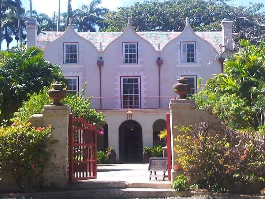 Barbados: 5.5-Hour Island Tour Plantation, Lunch and Drinks - Touring Bridgetown and the Garrison
