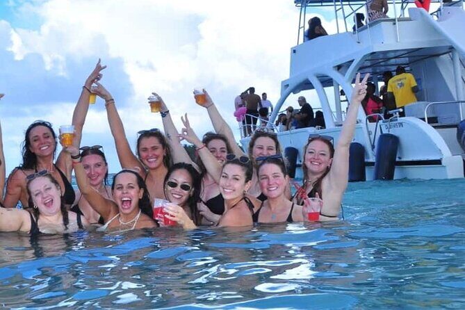 Boat Party - Practical Tips for Booking and Enjoying