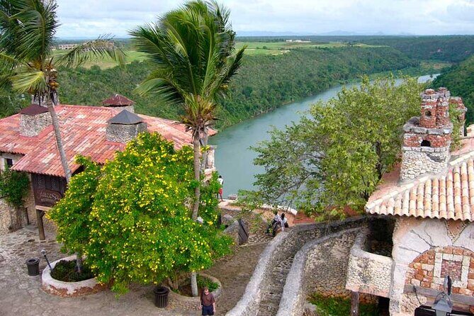 Catalina Island and Altos de Chavón Tour - The Logistics: Timing and Group Size