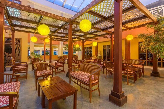 Catalonia Resort Private Airport Transfer - Considering the Review Highlights