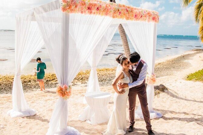 Celebrate your Wedding in Punta Cana on a Private Boat - The Sum Up