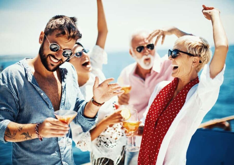 Champagne & Lobster Snorkeling Cruise - Practical Details & What to Expect