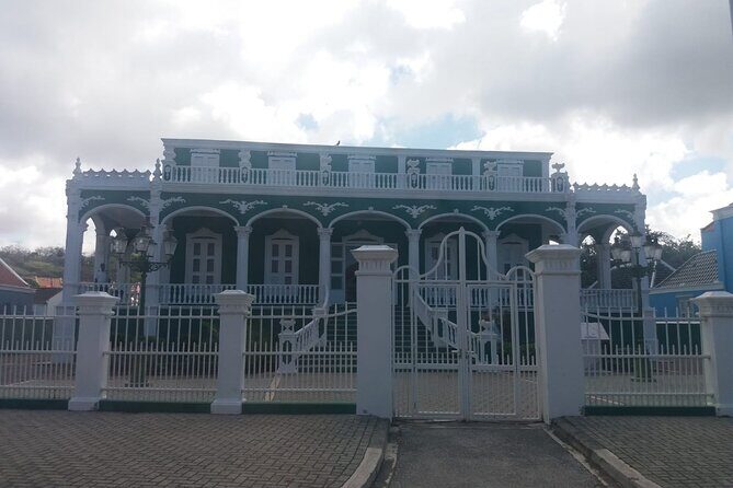 city highlights & cave - Who Will Love This Tour?